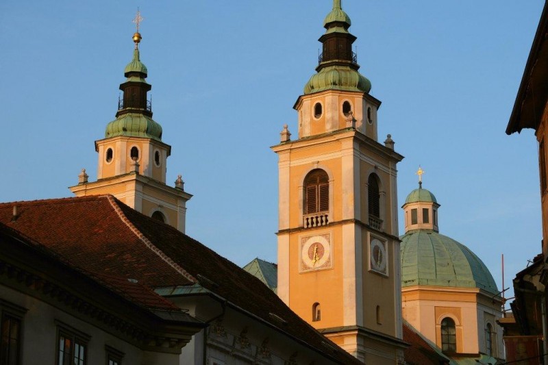 Država želi Katoliško cerkev obdavčiti bolj, kot je bila v ...