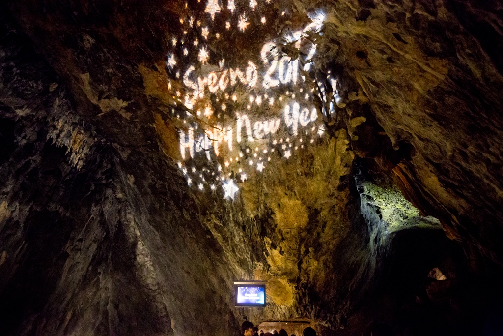 26-jaslice-v-postojnski-jami-2016-valter-leban-2787 | Nova24TV