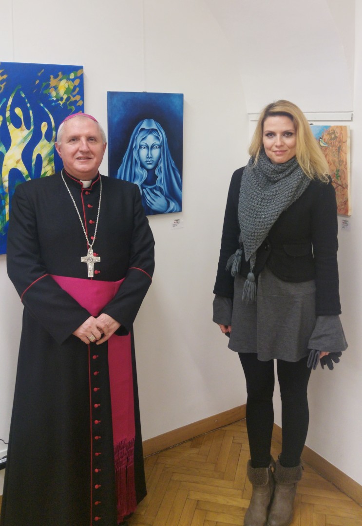 Umetnica Patricija Simonič podarila dve slikarski deli ‘umetnikom za ...