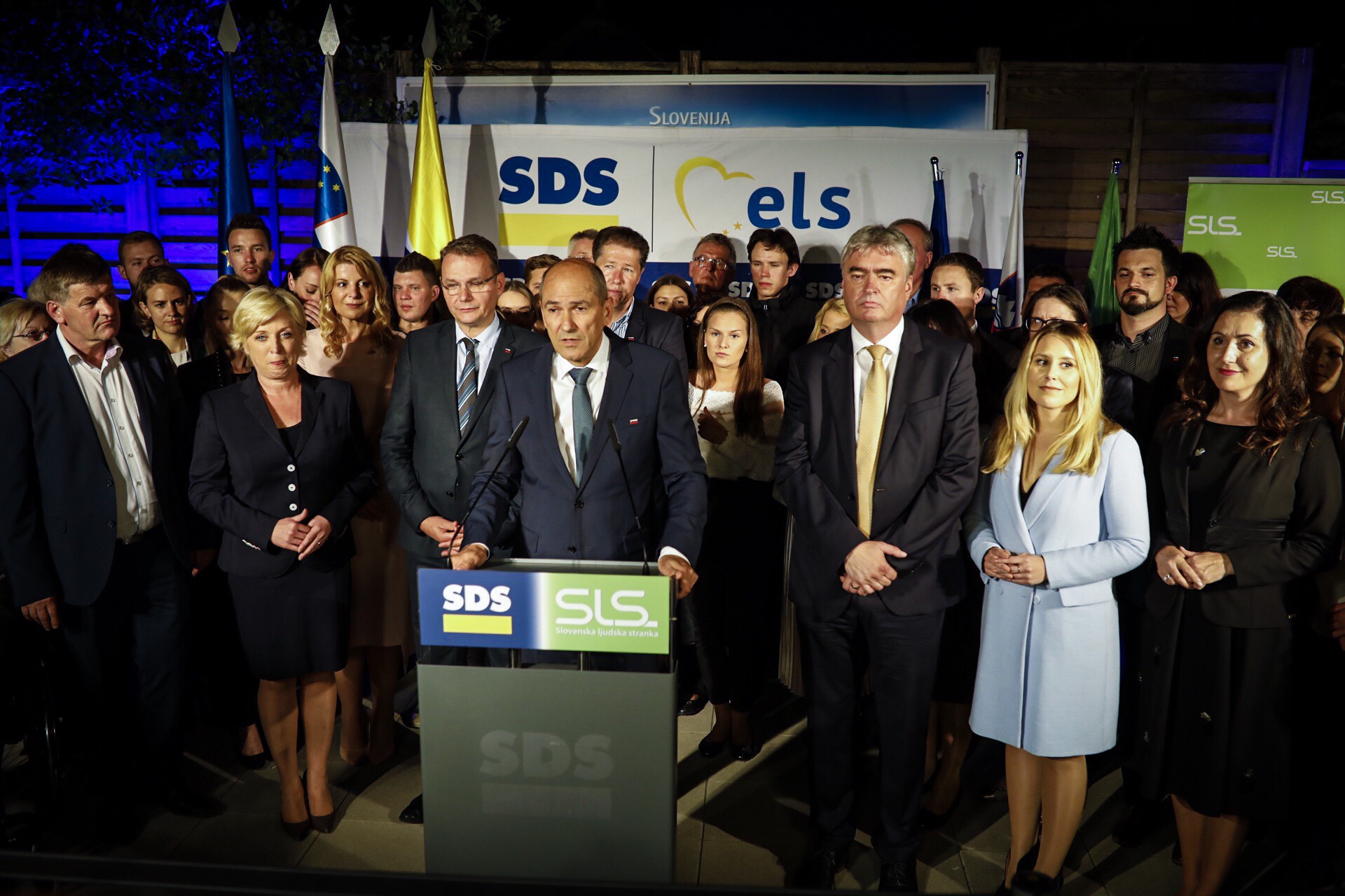 sds5 | Nova24TV