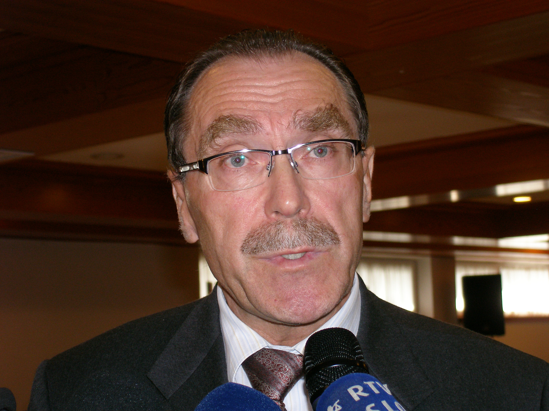 dr. Božo Cerar | Nova24TV