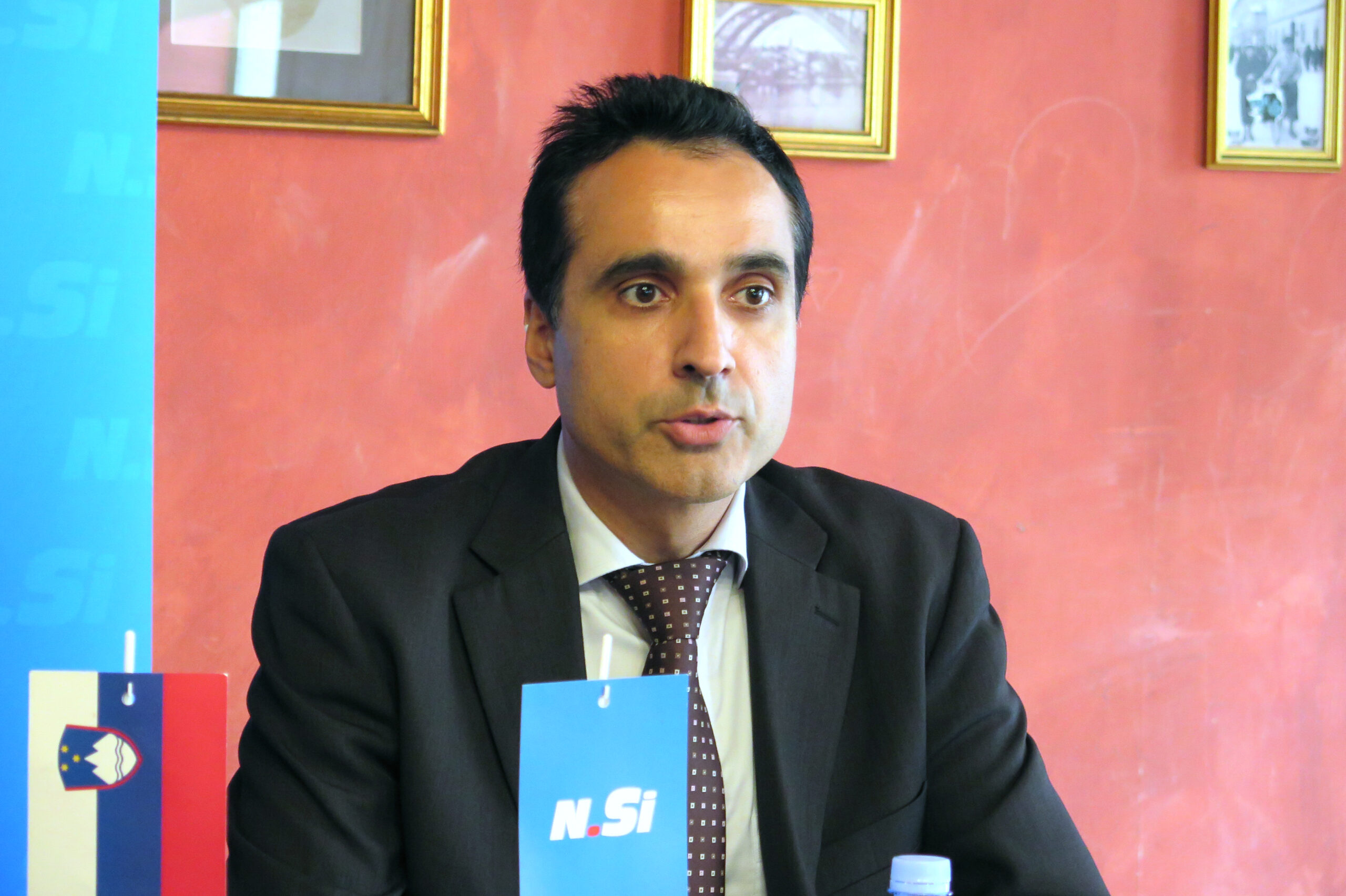 Bernard Memon | Nova24TV