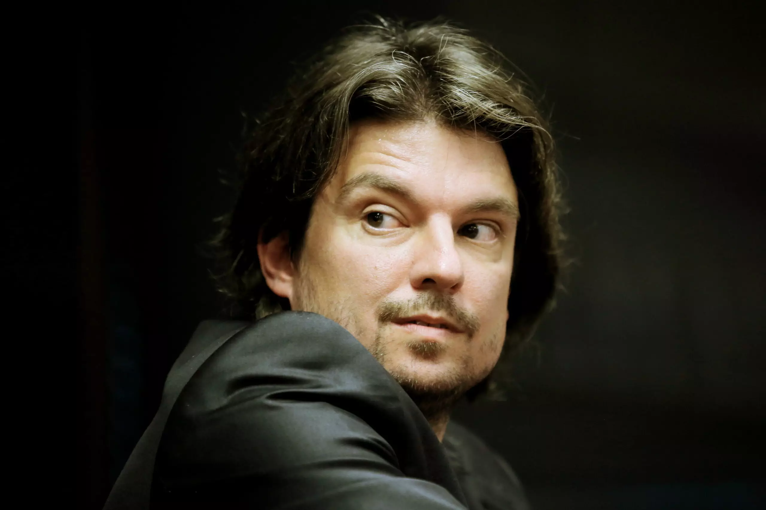 Eksekutorji po naročilu dosegli novo dno: Odlazkovi rablji so se lotili nove poslanke s ...