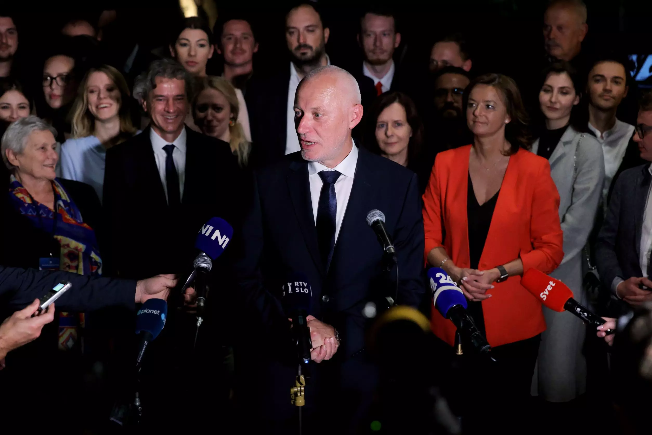 Rusofil Brglez v “naravnopravni” razlagi, zakaj je glasoval proti ...