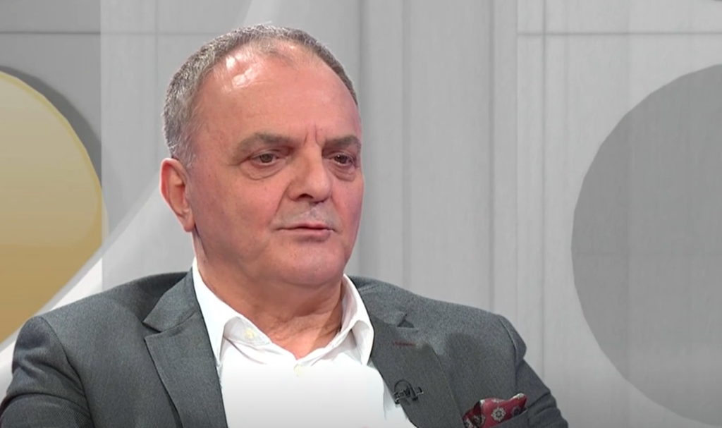 Ali Golob in Zdolšek preusmerjata pozornost ali lažeta? | Nova24TV