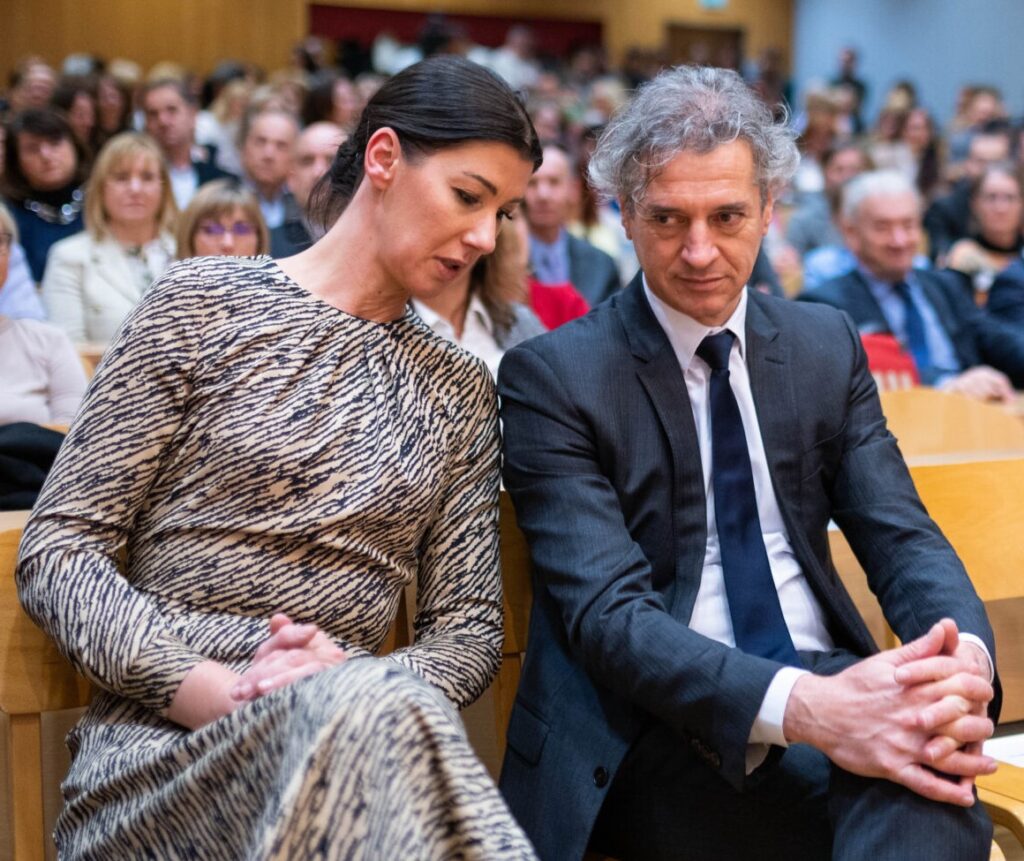 Z zakonom, ki določa vračilo glob za prekrške iz obdobja covida, odprli Pandorino skrinjico ...