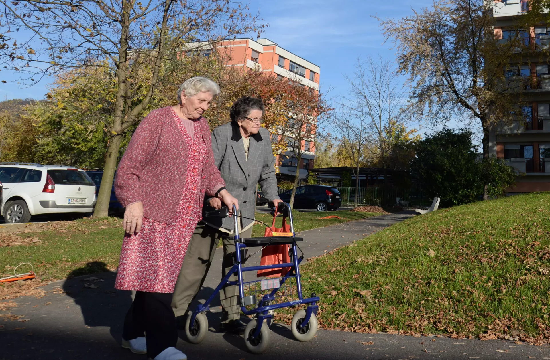 Domski zdravniki vlado pozvali k ukrepanju: “To je nesprejemljivo ...