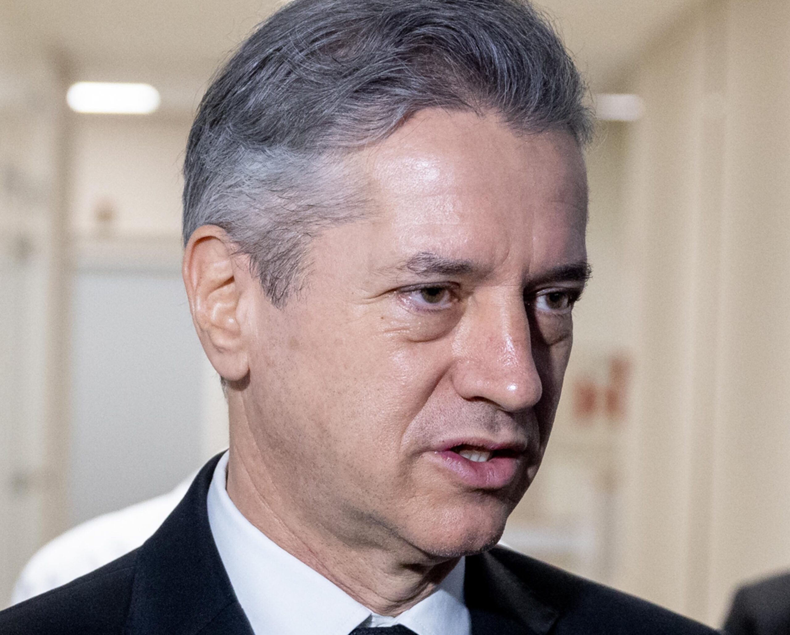 Golobovi fantomski projekti in anketne manipulacije | Nova24TV