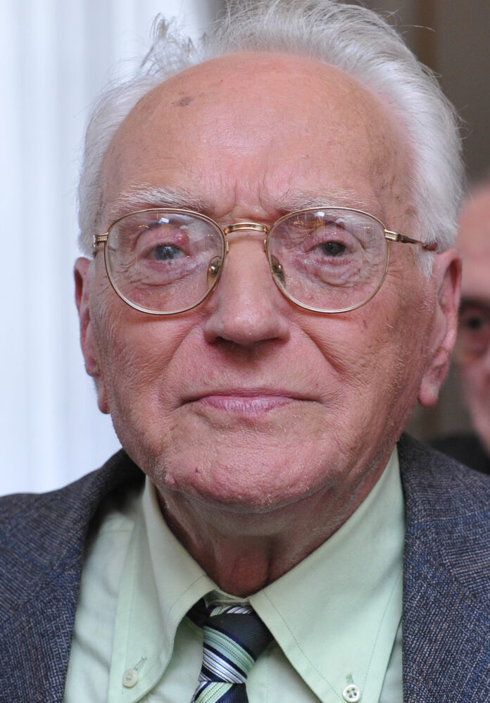 Ob 100. obletnici rojstva Alojza Rebule odkritje spominske plošče ...