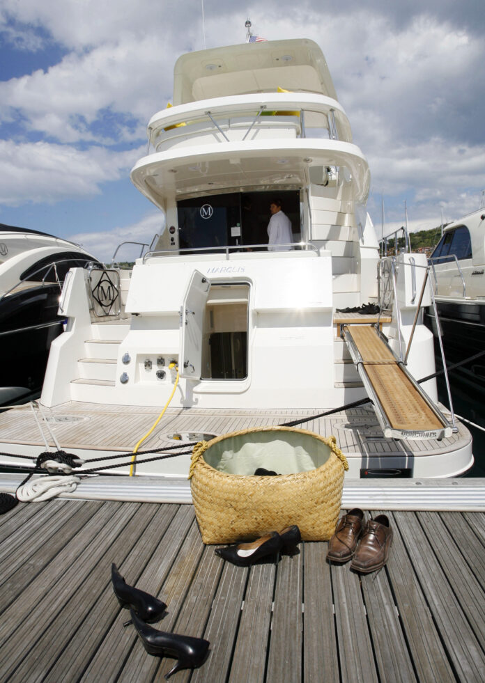 Morske radosti so se sprevrgle v hudo nesrečo – ženska ostala brez noge | Nova24TV