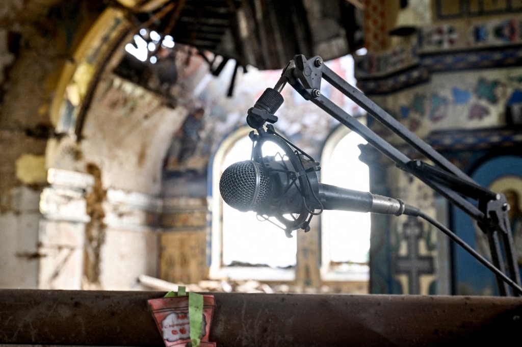 Ruske oblasti napadle italijansko novinarsko ekipo, ki je poročala iz Kurska | Nova24TV