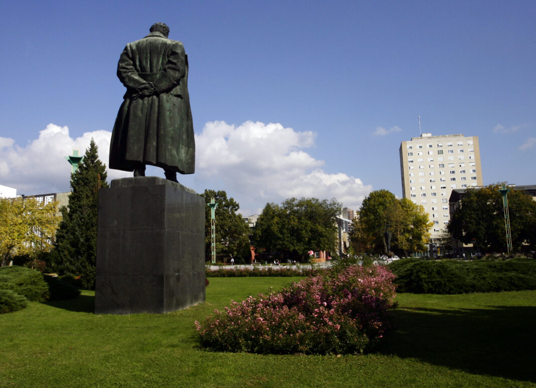 Čas je, da titoistično Velenje postane “normalno evropsko mesto” | Nova24TV