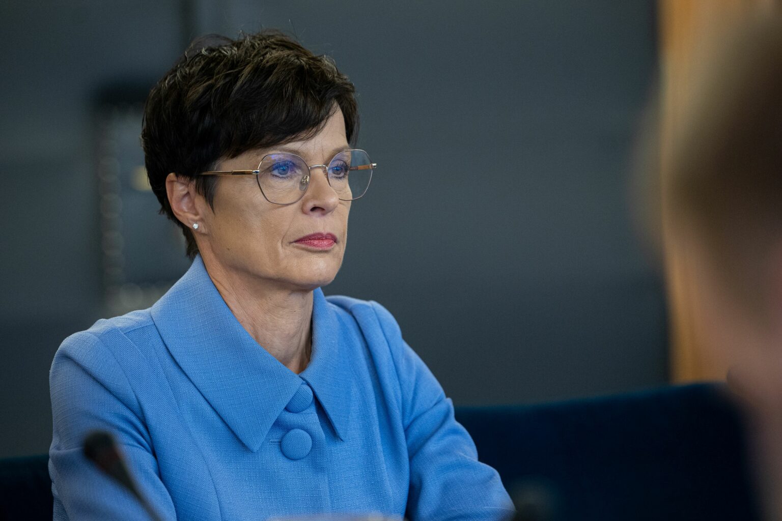 Marta Kos pred začetkom zaslišanj: Sodelovanja z Udbo ne more zanikati ...