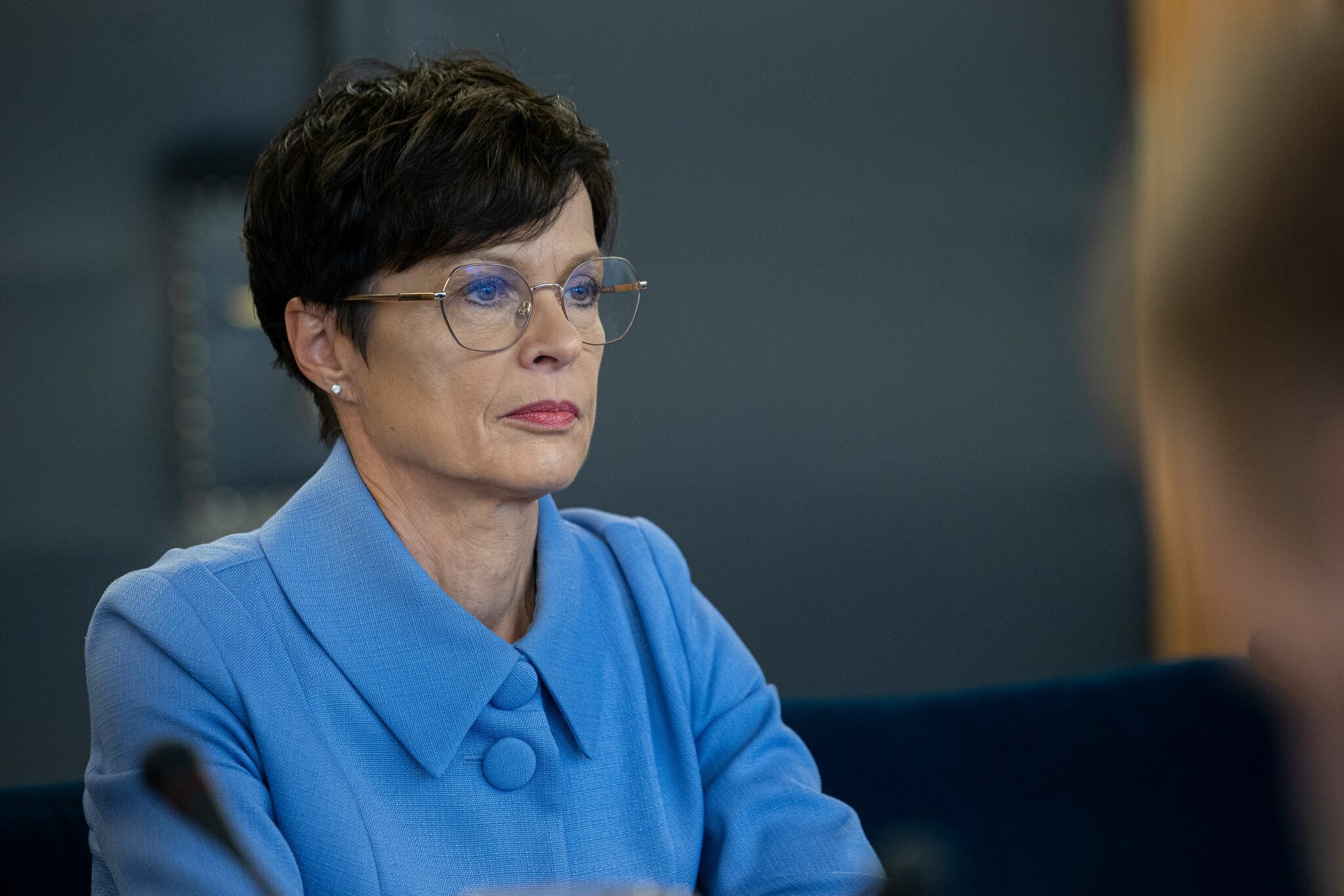Marta Kos pred začetkom zaslišanj: Sodelovanja z Udbo ne more zanikati ...