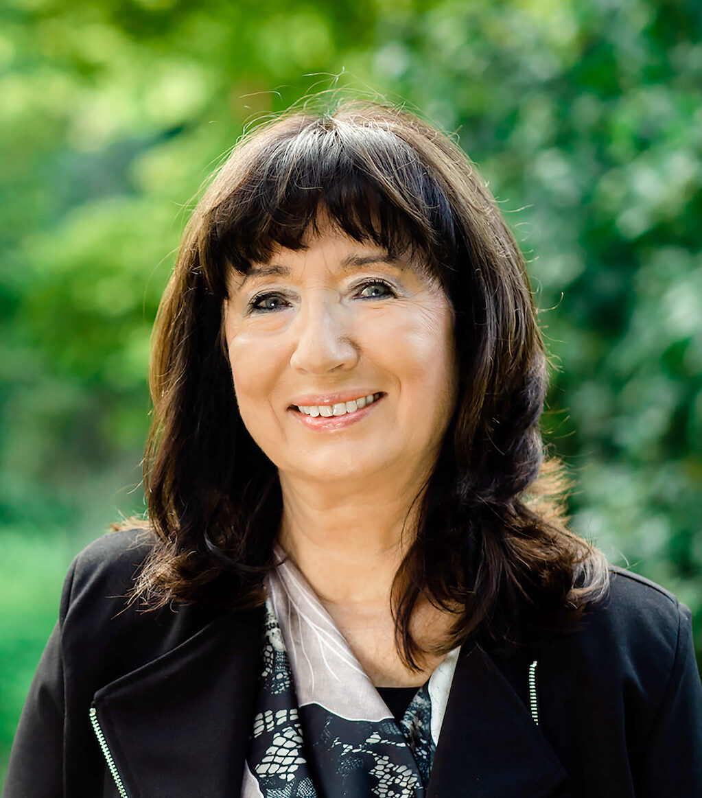 Mojca Škrinjar: “Na vsaki proslavi pred volitvami je bilo Jankoviću dano oznaniti zmagovalca ...