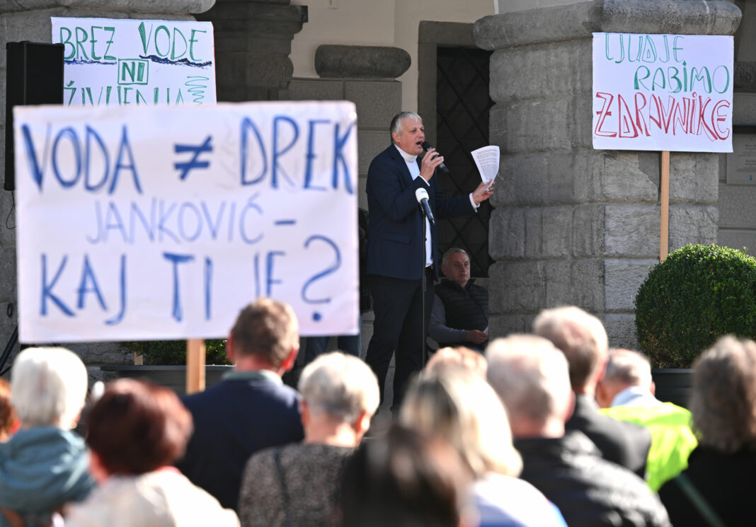 Danes novi shod za pitno vodo: “Projektant kanala C0 je v stečaju ...