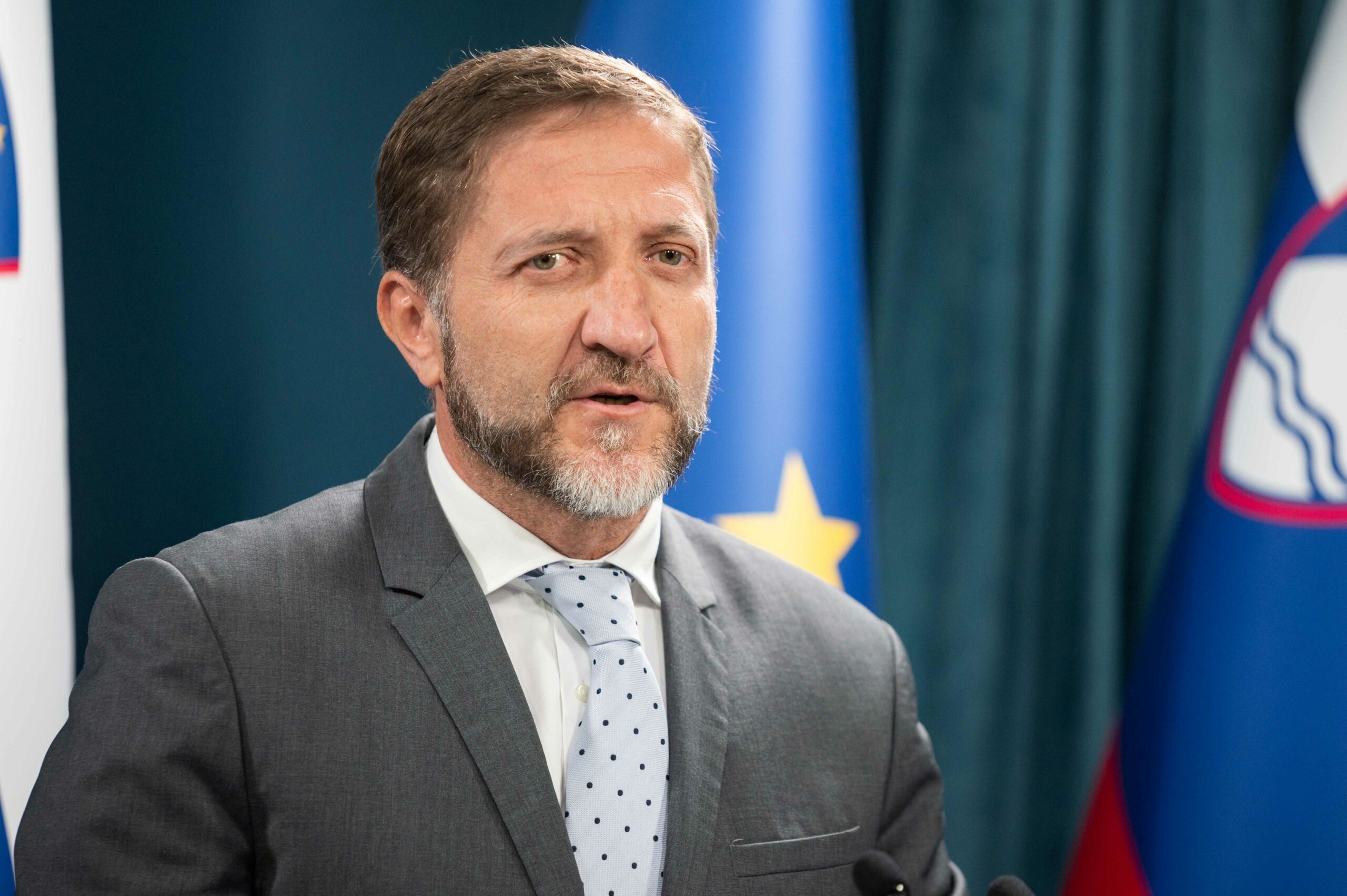 Boštjančič si interpelacijo piše kar sam | Nova24TV