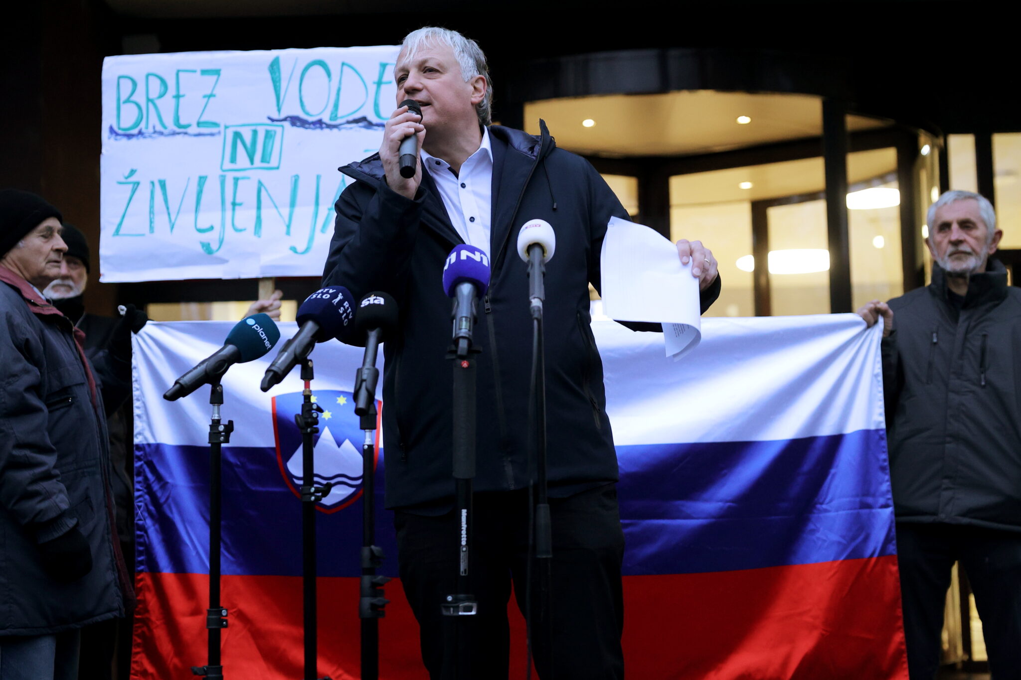 Bitka za vodo še traja: danes nov shod proti kanalu C0 in “Jankovićevim ...
