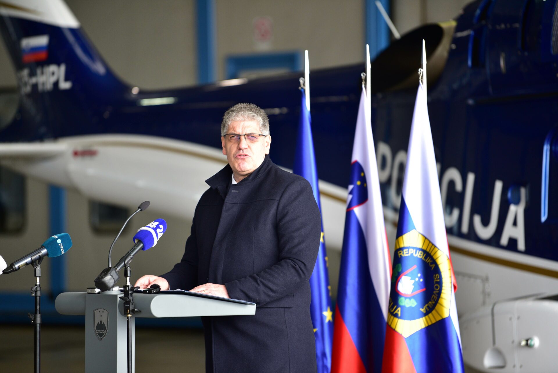 Nekdanji minister SD raztrgal Poklukarjev zgrešen nakup helikopterjev | Nova24TV