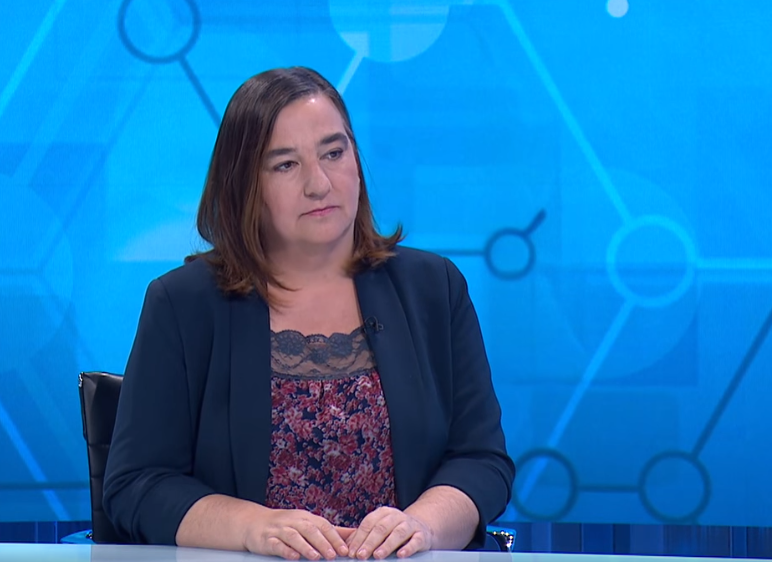 Državna sekretarka Jasna Humar žali zdravnike | Nova24TV