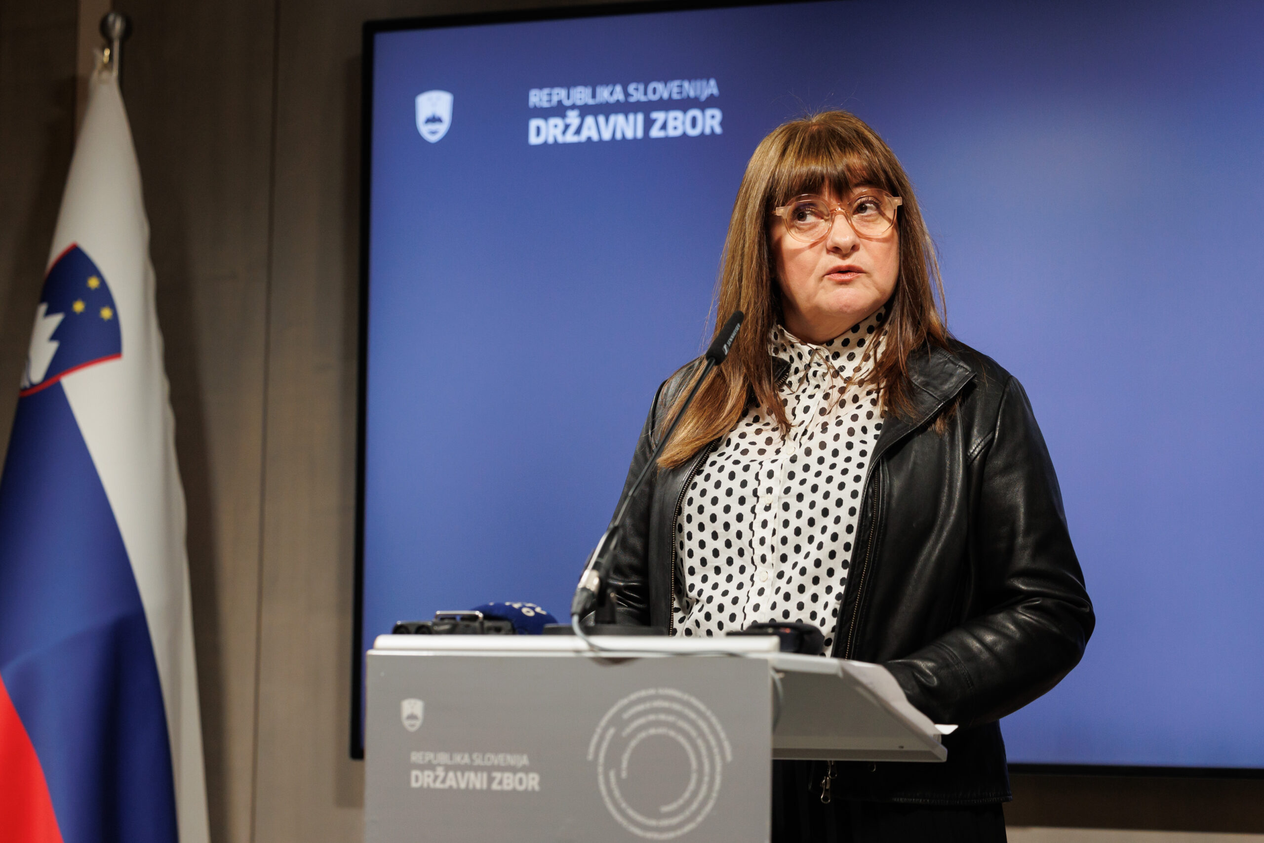 Sodišče na pomoč Vontini preiskovalni komisiji kot dimna zavesa nad ...