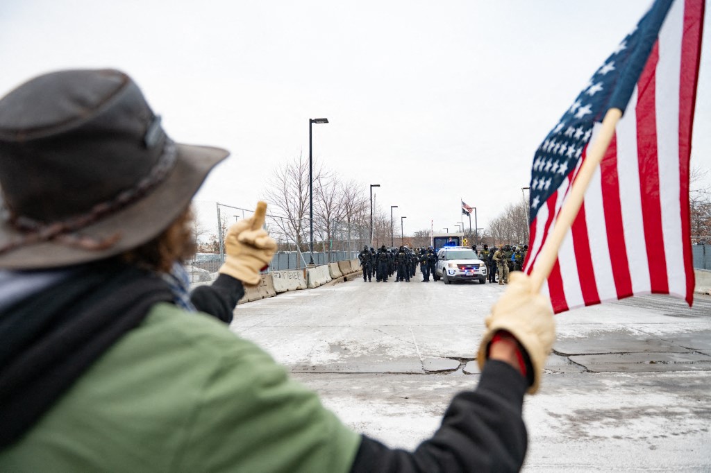 Protesters Gather In Front Of The Whipple Federal Building In ...