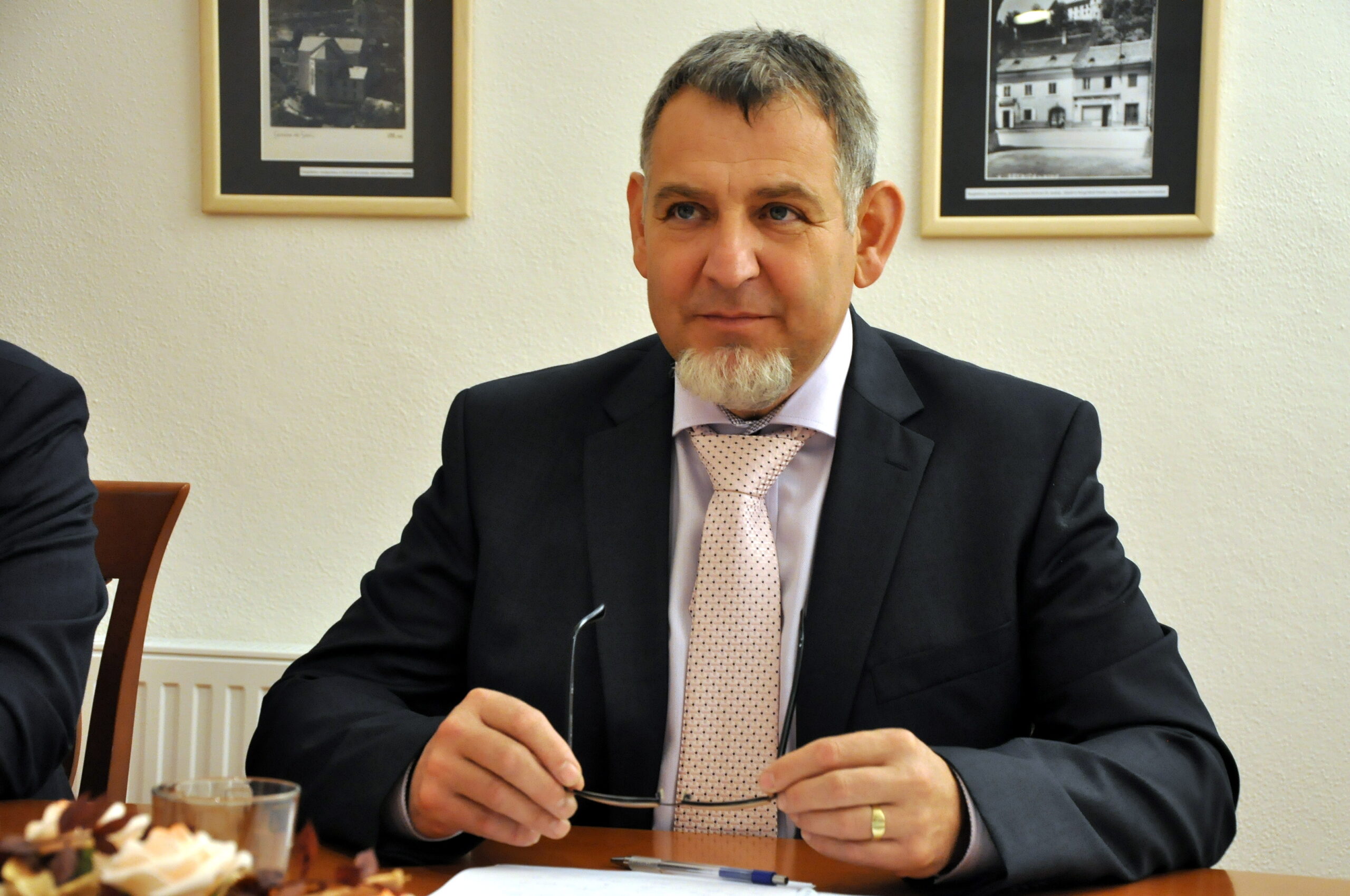 Sevniški župan Srečko Ocvirk se seli v Državni zbor, kdo ga bo ...